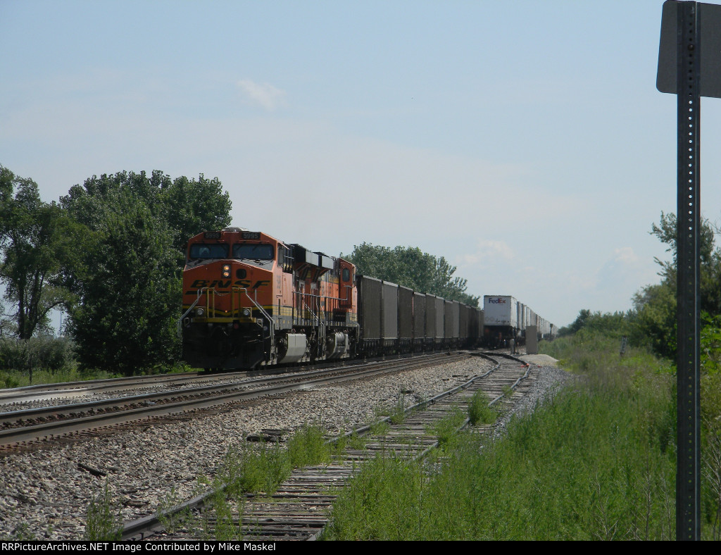 BNSF 5995